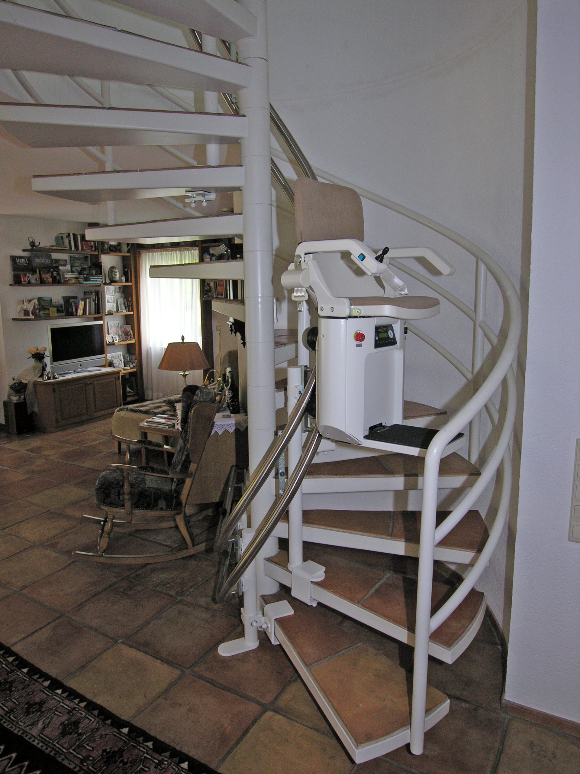 HIRO LIFT - NovelCare - Cyprus Stairlift and Disabled Access Solutions