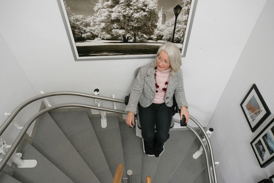 HIRO LIFT - NovelCare - Cyprus Stairlift and Disabled Access Solutions