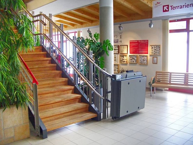 HIRO LIFT - NovelCare - Cyprus Stairlift and Disabled Access Solutions